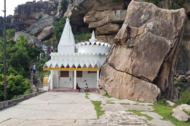 Shri Rishabhdev Digambar Jain Mandir, Ayodhya, Uttar Pradesh ...